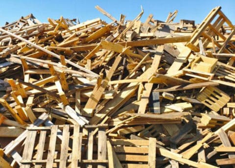 Ritiro e Recupero Scarti in Legno Mantova e Verona| Pallet, mobili ...